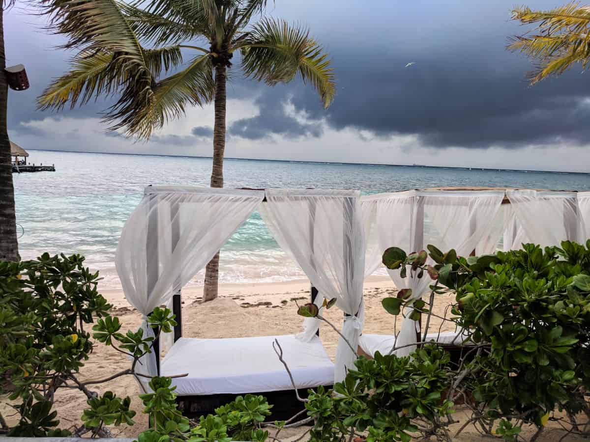 Desire Resorts: Which Sexy Mexico Retreat Should You Choose ...